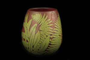 The Pu’u O’o Fern vase | Moe Hot Glass
